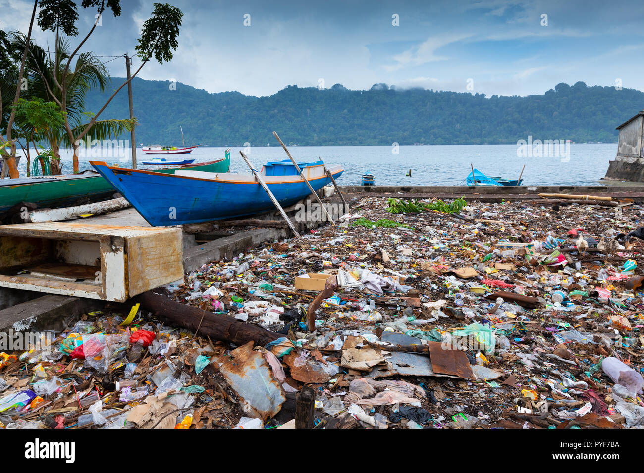 Horrible environment hi-res stock photography and images - Alamy