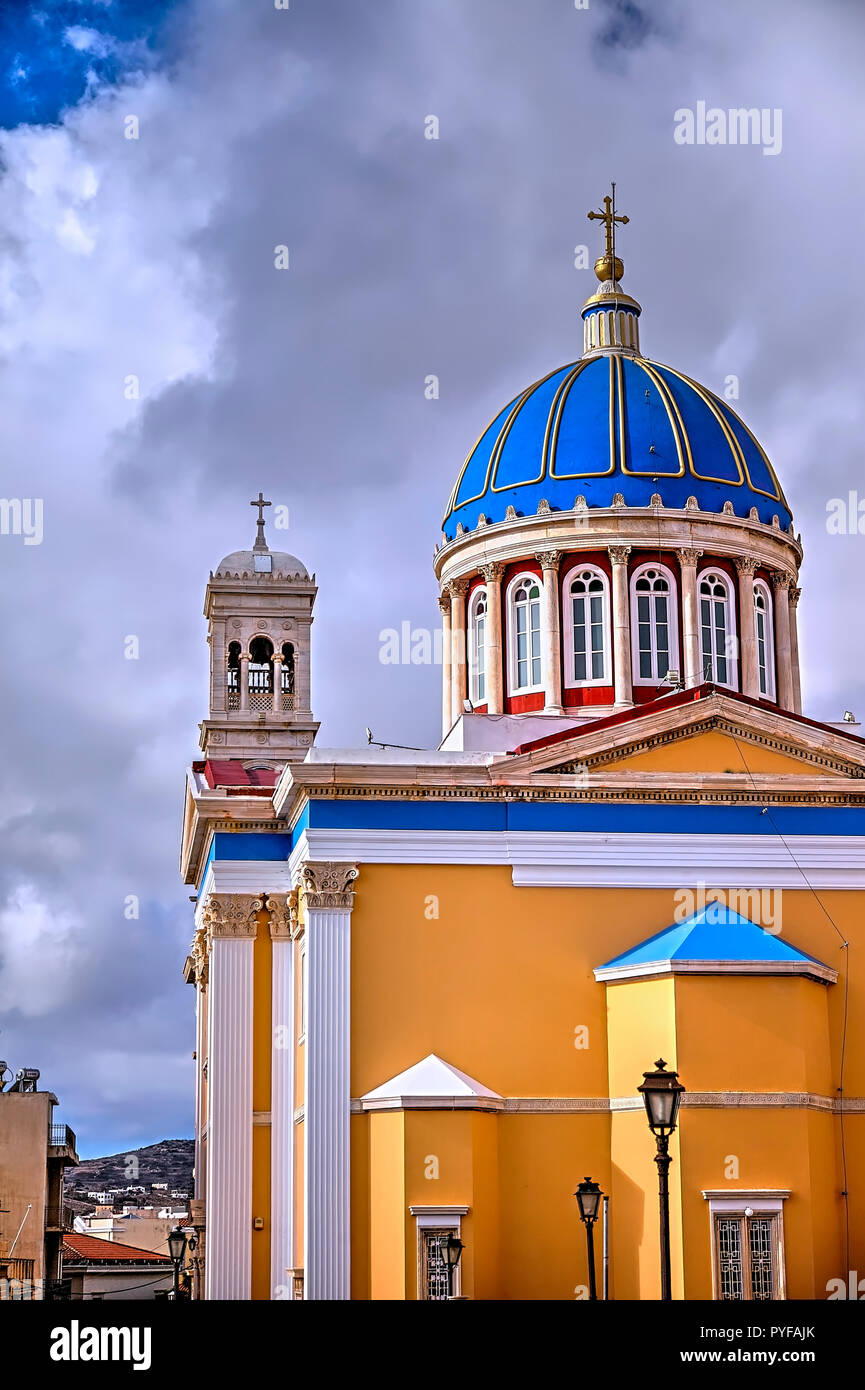 St nicholas greek orthodox church hi-res stock photography and images ...