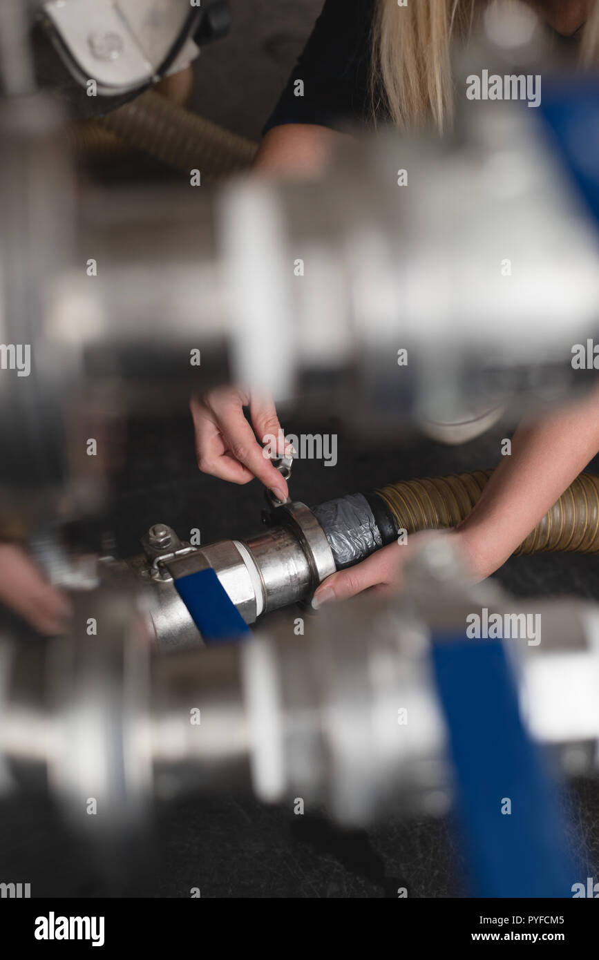 Female pipe hi-res stock photography and images - Alamy