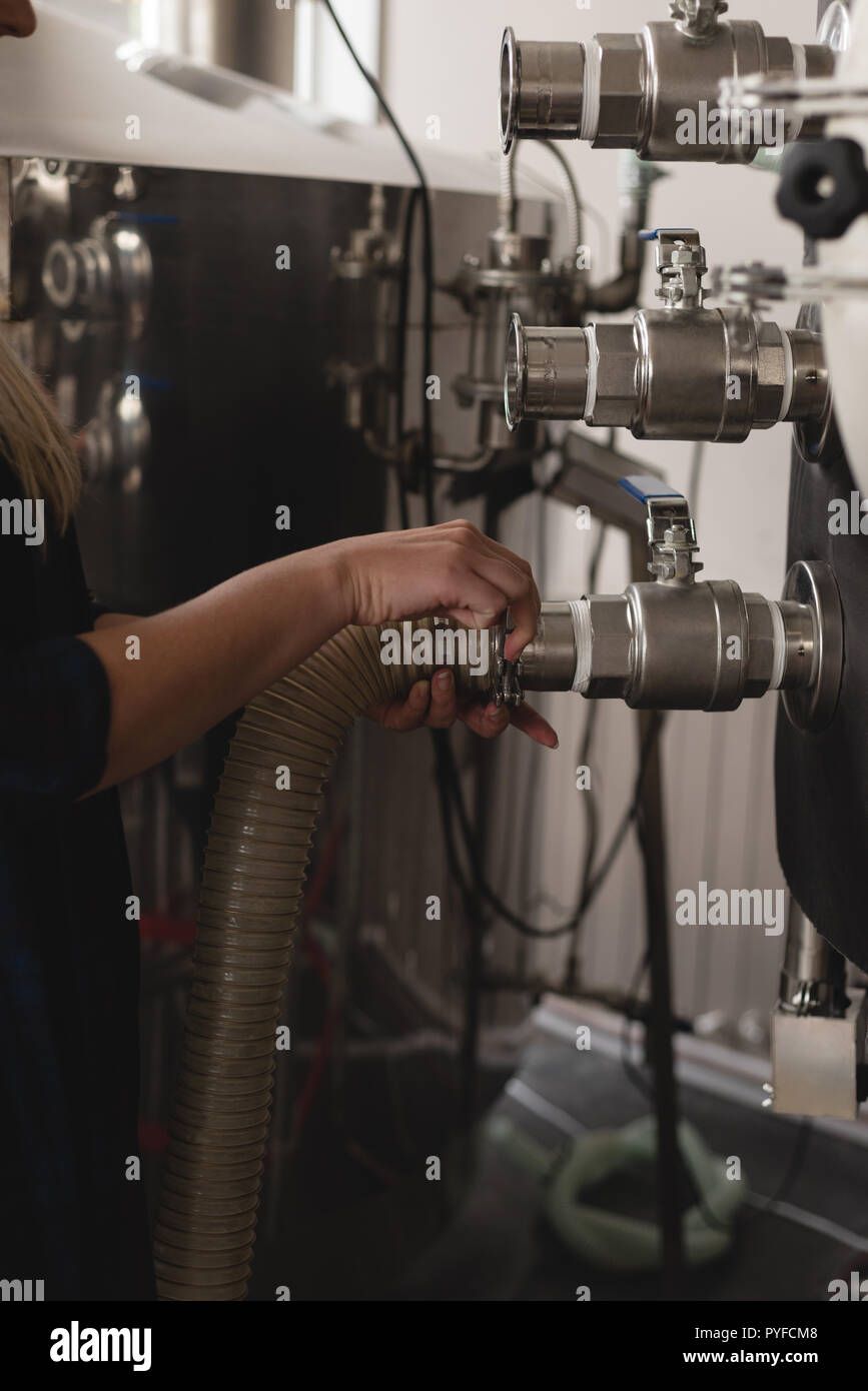 Female pipe hi-res stock photography and images - Alamy