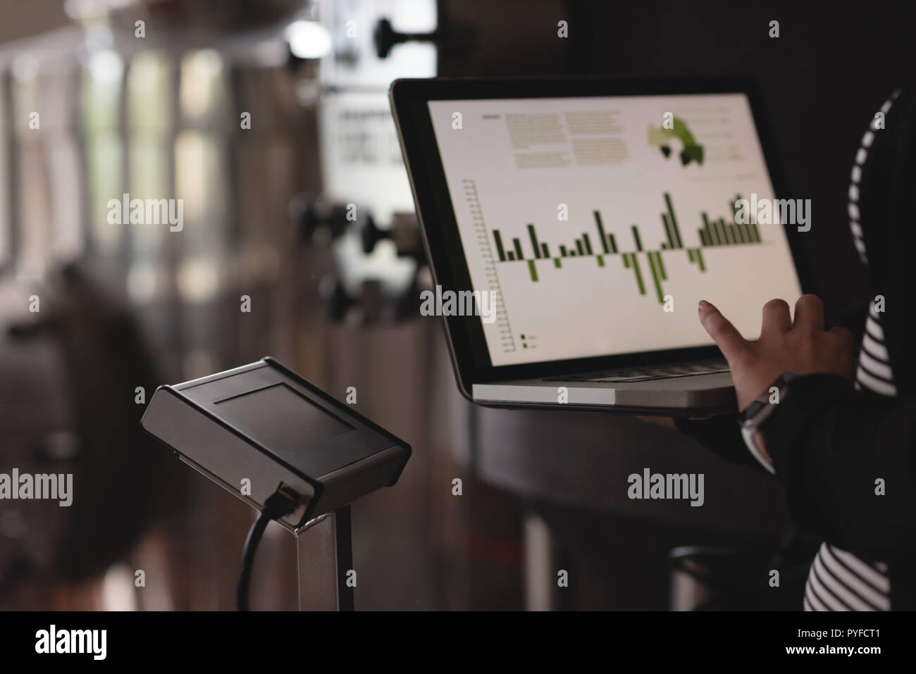 Laptop manufacturing process hi-res stock photography and images - Alamy