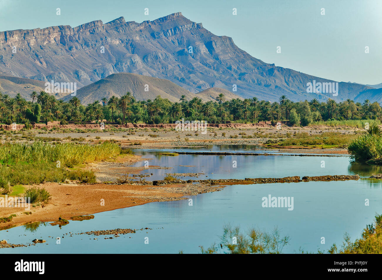 Draa river valley morocco river hi-res stock photography and images - Alamy