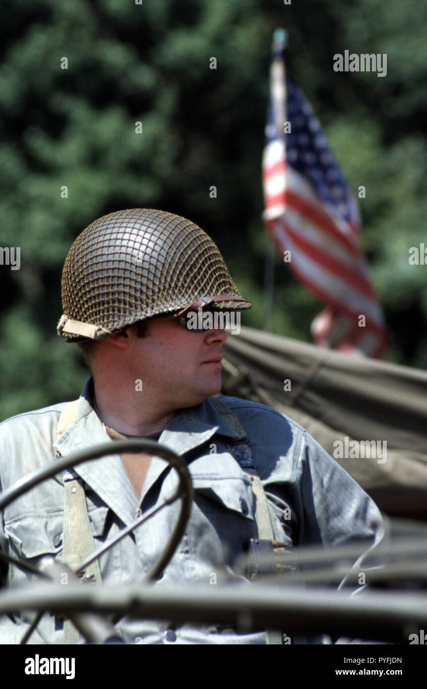 Us army rifleman hi-res stock photography and images - Alamy