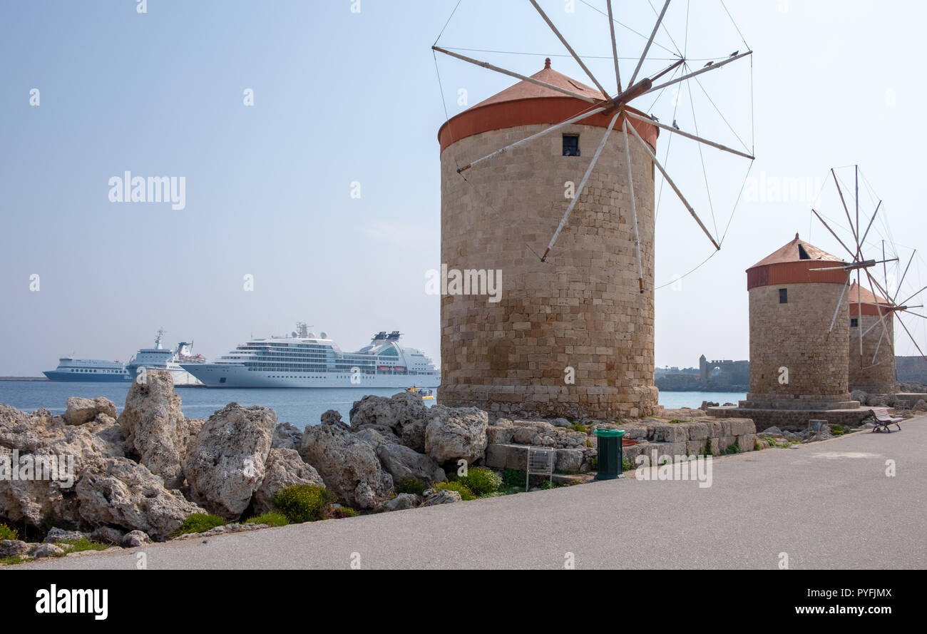 Windmills of Mandraki harbour, Rhodes Stock Photo - Alamy