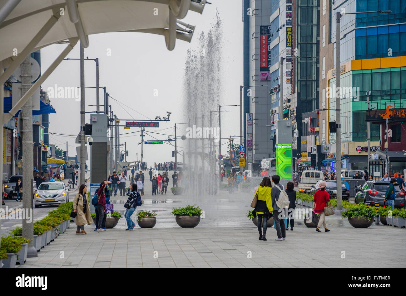 Gunam hi-res stock photography and images - Alamy