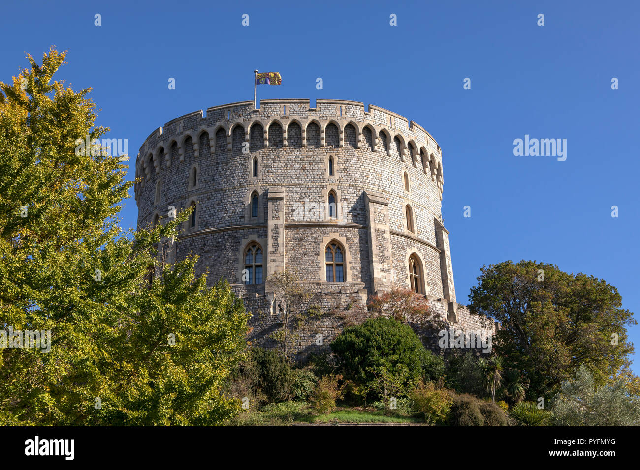 Famous round tower at the centre of Windsor castle with the Queens ...