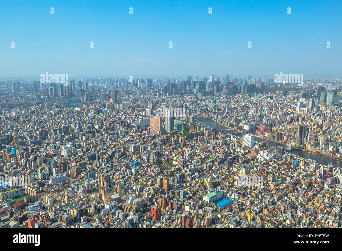 Aerial view of Tokyo city skyline with Asahi Beer Hall, Asahi Flame o ...