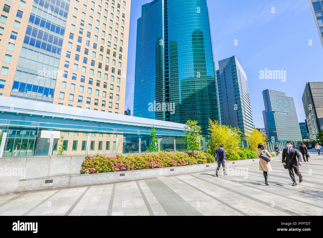 Shimbashi station hi-res stock photography and images - Alamy