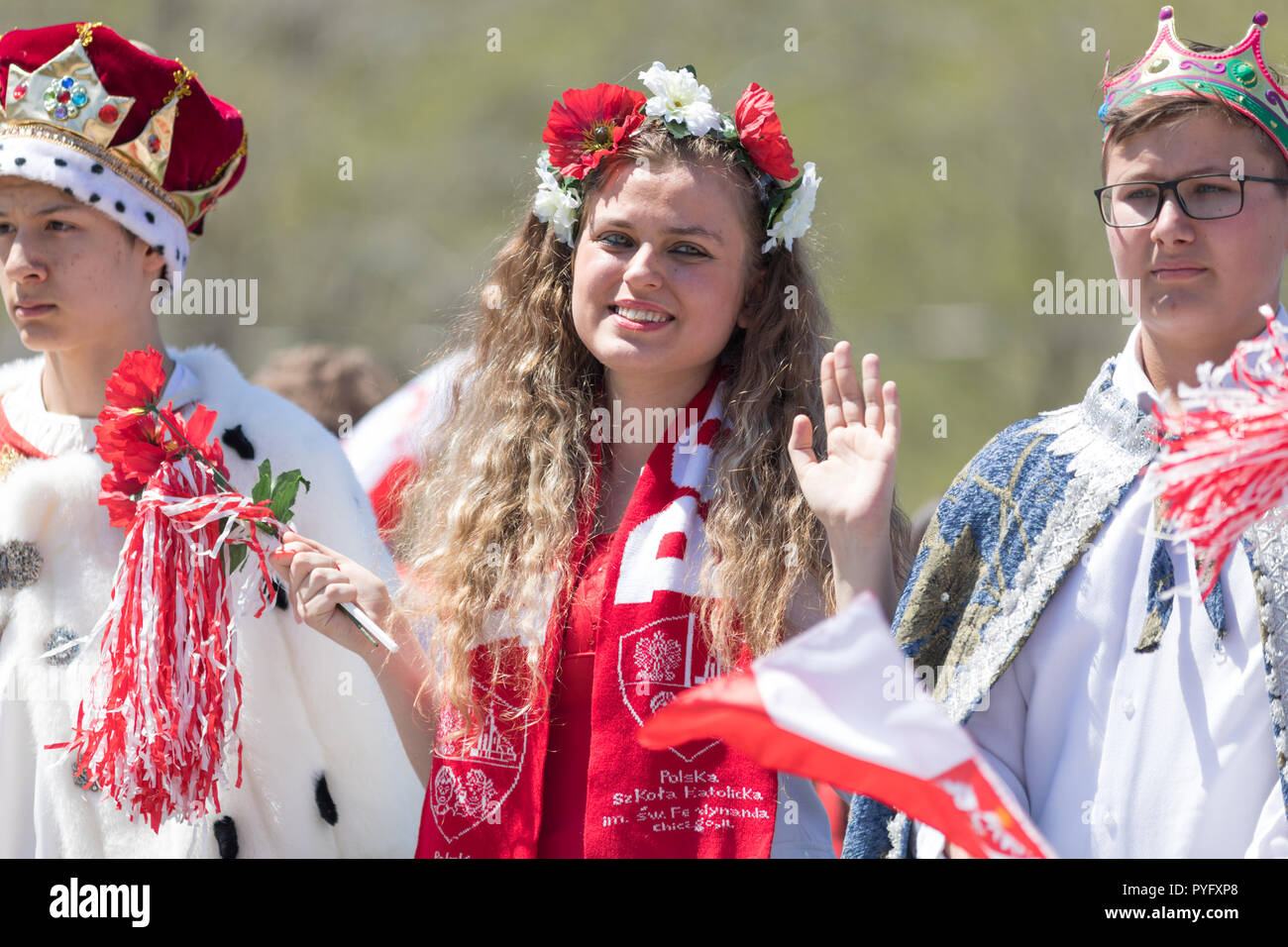 Women on top hi-res stock photography and images - Alamy