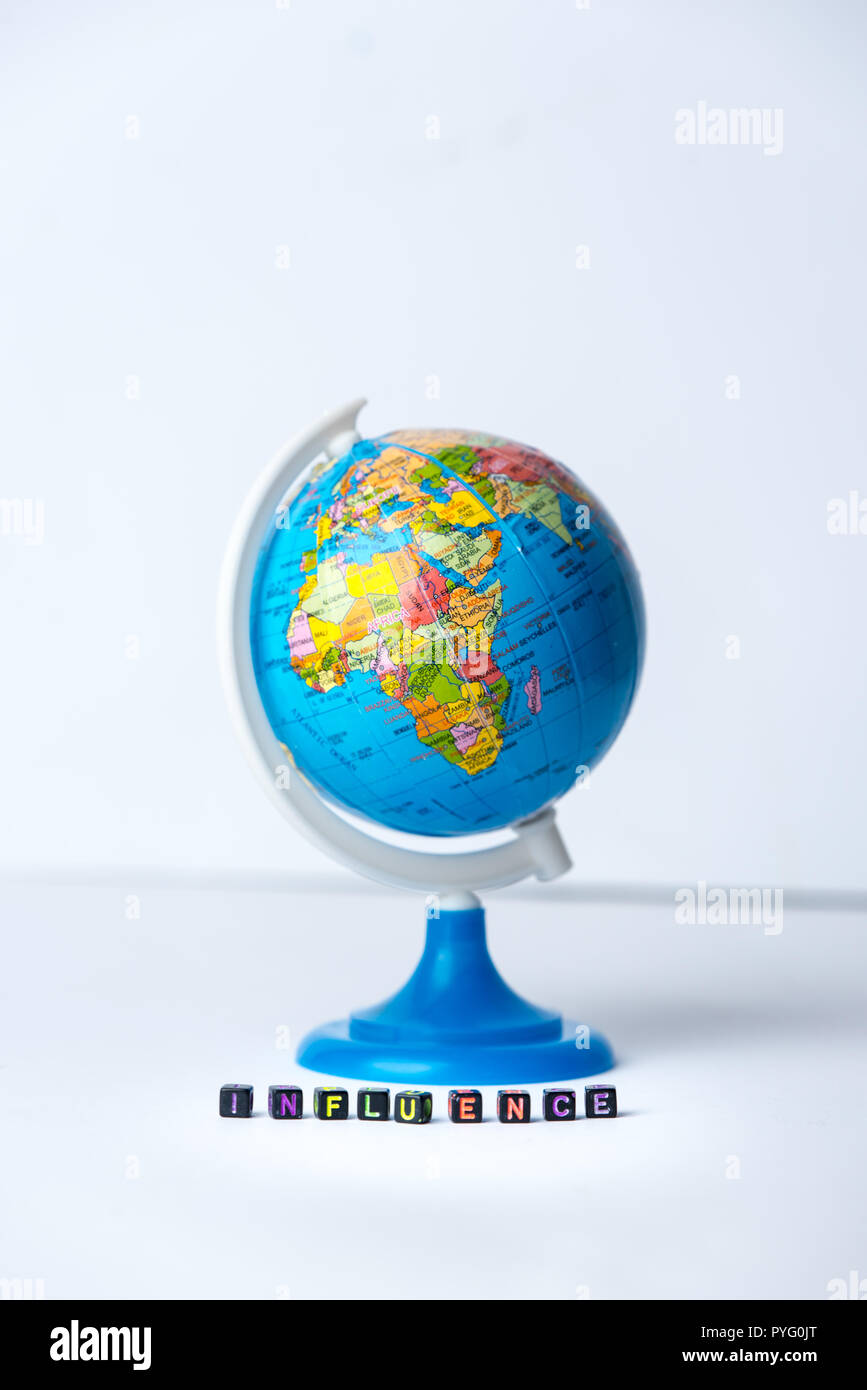 World map in 3d cube hi-res stock photography and images - Alamy