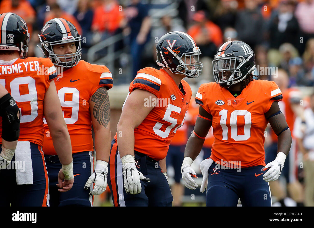 Charlottesville, Virginia, USA. 27th Oct, 2018. Virginia Cavaliers FB ...