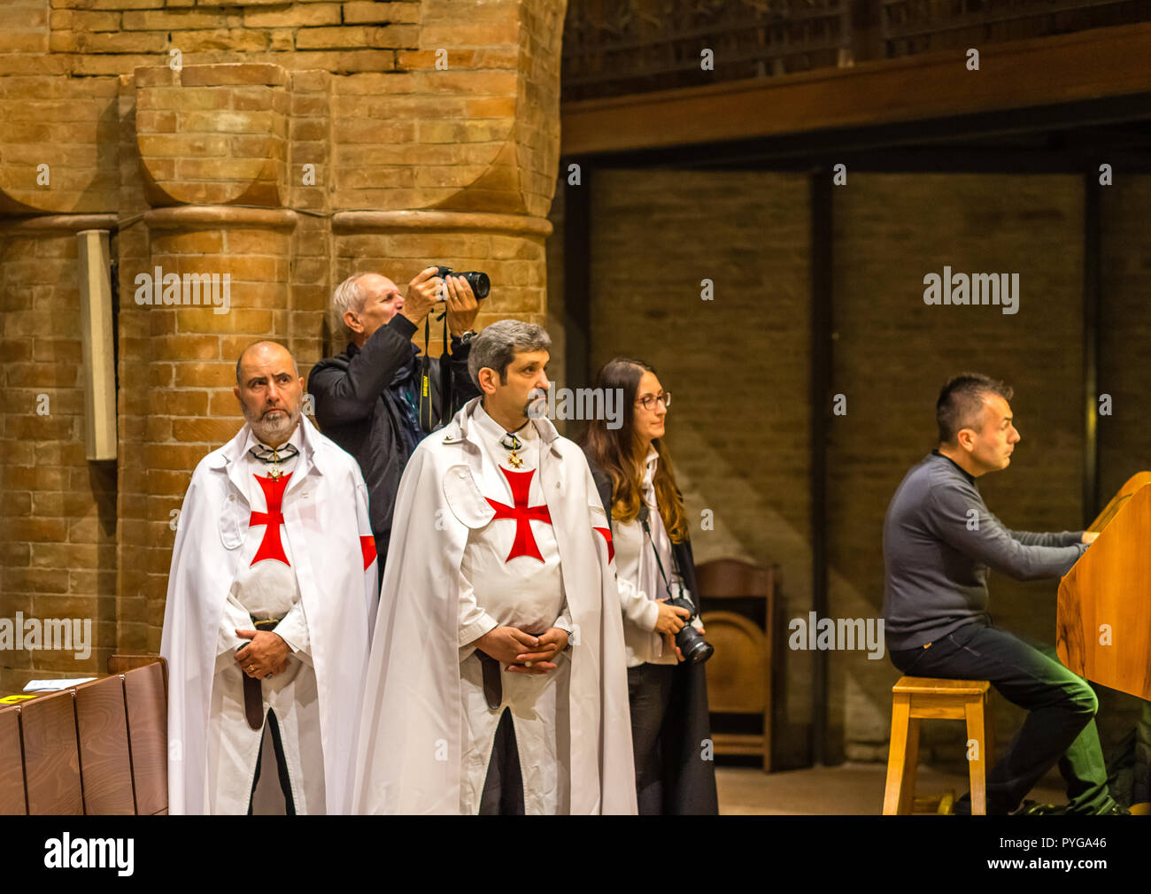 Knights templar association hi-res stock photography and images - Alamy
