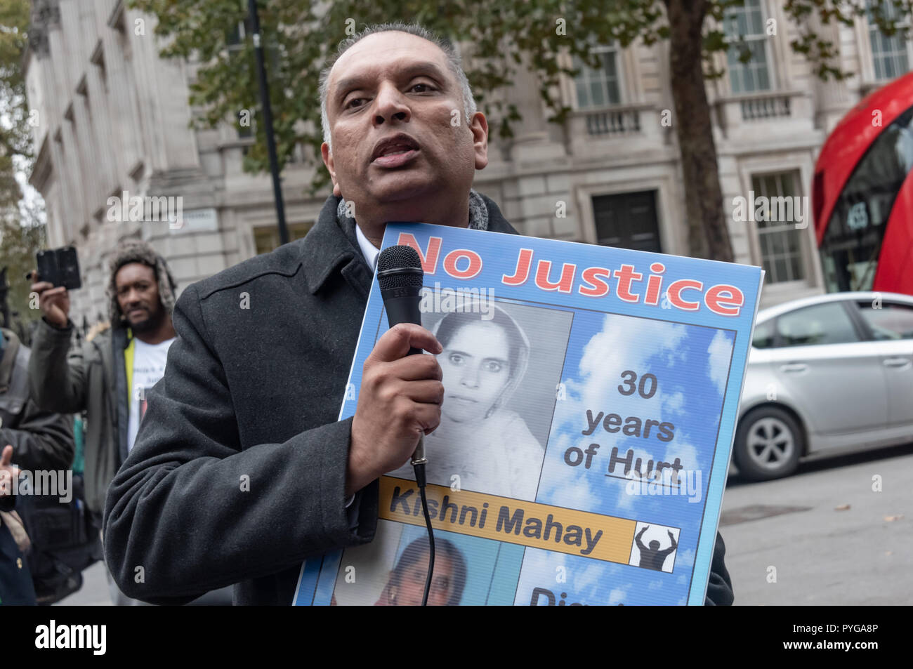 Police uk car prison hi-res stock photography and images - Alamy