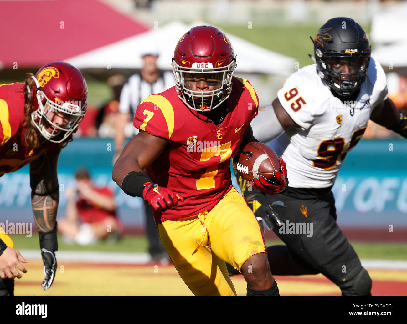 Los Angeles, USA. October 27, 2018 USC Trojans running back Stephen ...