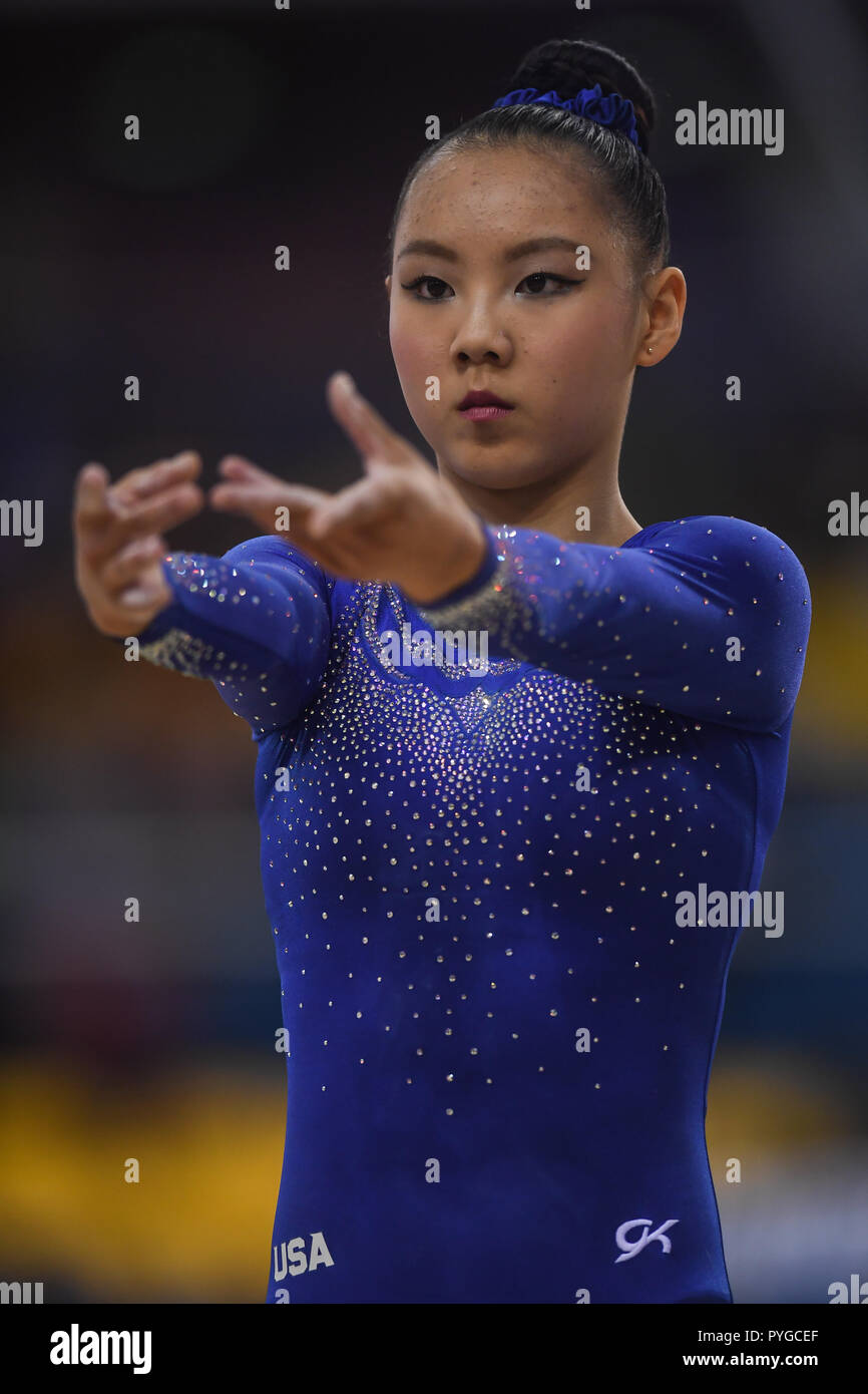 Doha, Qatar. 27th Oct, 2018. KARA EAKER warms up on the floor off the ...