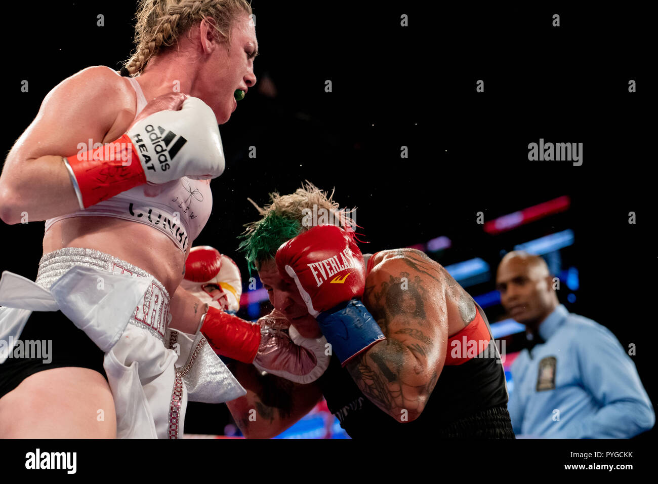 Female featherweight world championship hi-res stock photography and ...