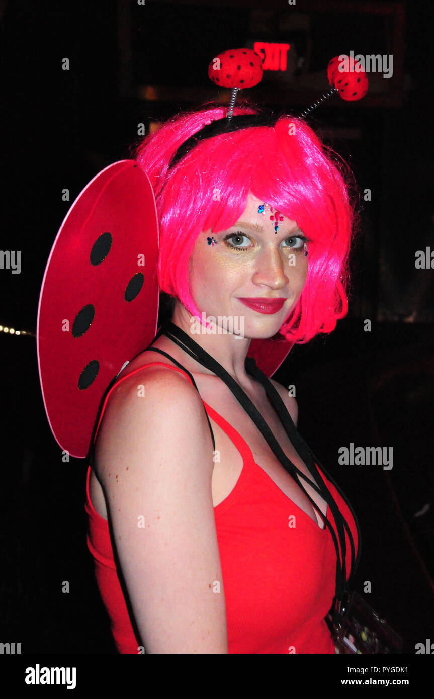 Los Angeles, USA. 27th Oct 2018. Actress Sarah Hay attends Incubus ...