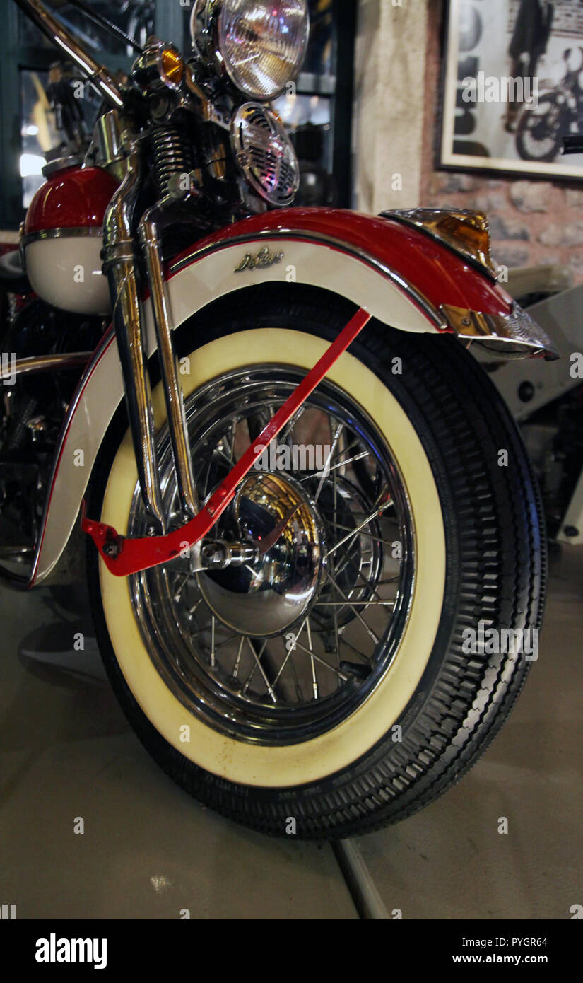 classic red motorcycle Stock Photo - Alamy