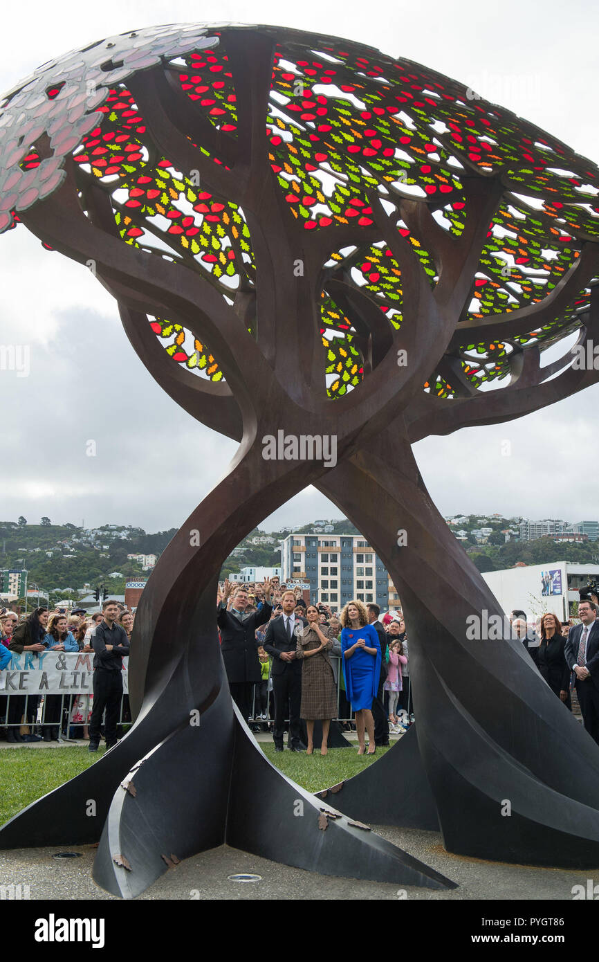 The Duke and Duchess of Sussex view the newly unveiled UK war memorial ...