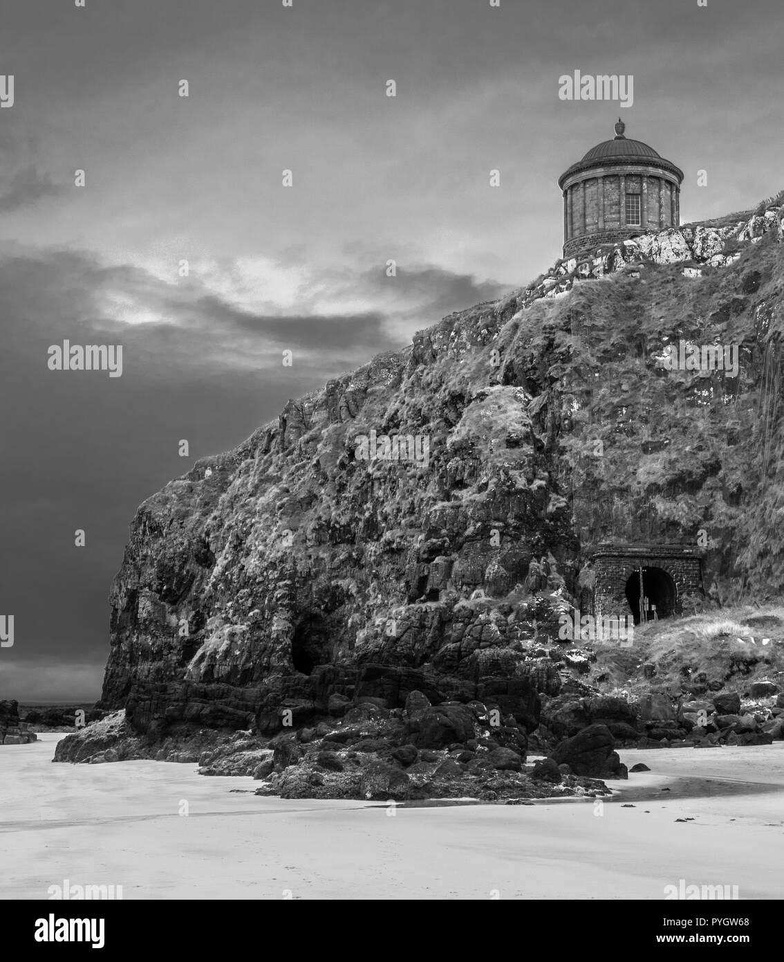 Small circular building Black and White Stock Photos & Images - Alamy