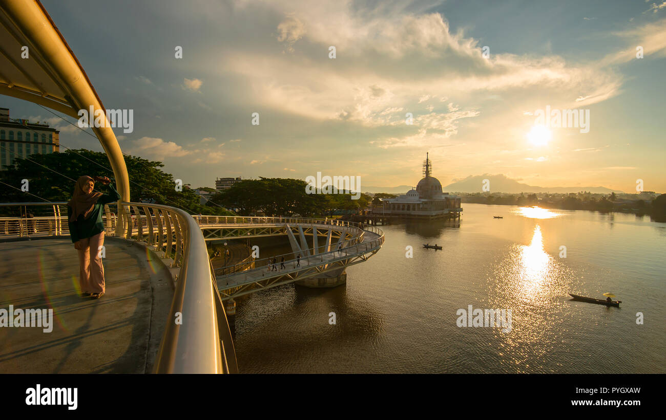 Darul Hana bridge is the longest walking bridge in Malaysia with ...