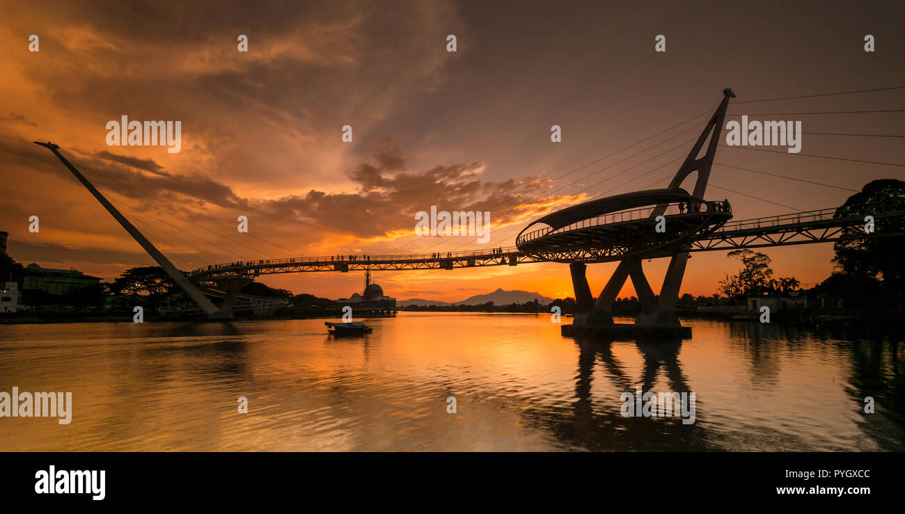 Darul Hana bridge is the longest walking bridge in Malaysia with ...