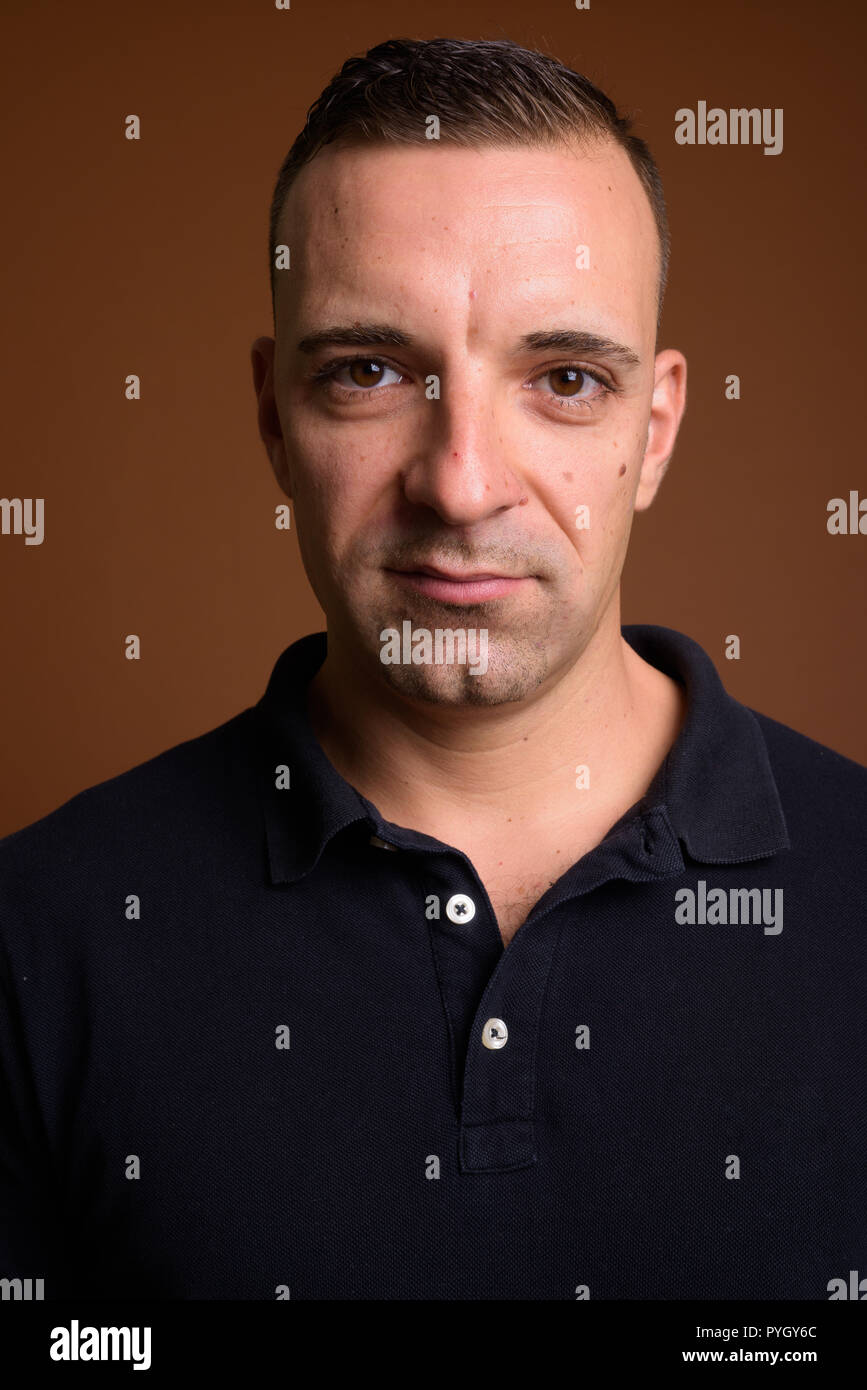 Closeup background brown hi-res stock photography and images - Alamy