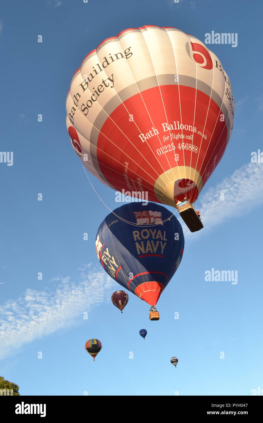 Hot air balloon england hi-res stock photography and images - Alamy
