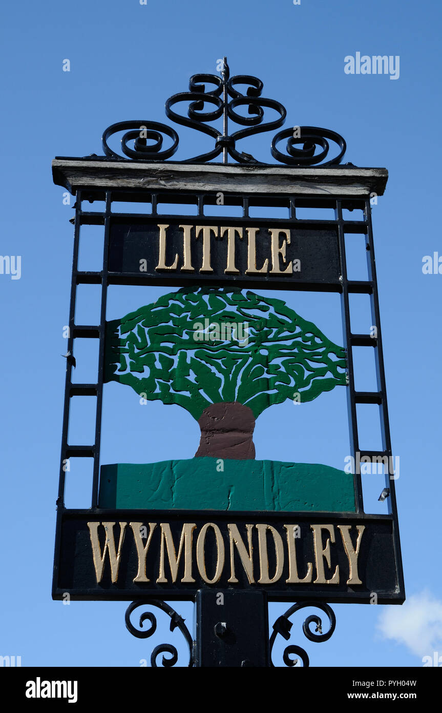 Village sign, Little Wymondley, Hertfordshire Stock Photo - Alamy