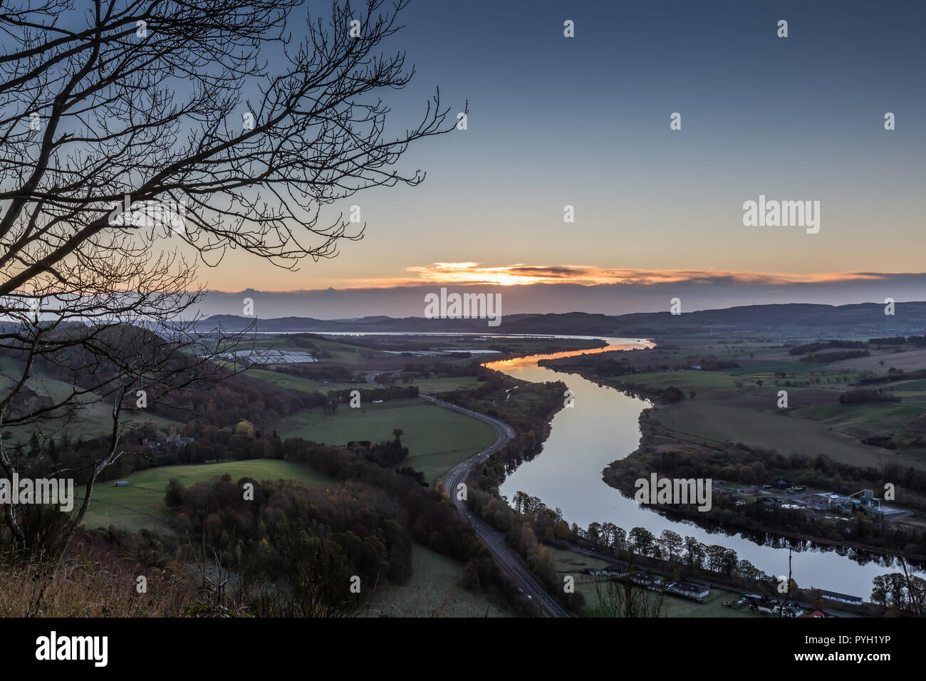 Perth scotland river hi-res stock photography and images - Alamy