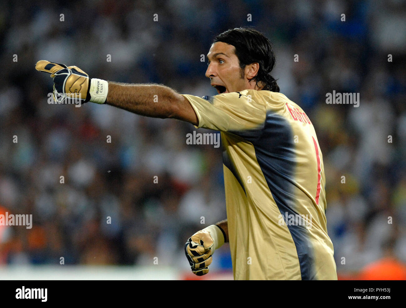 Gianluigi buffon hi-res stock photography and images - Alamy