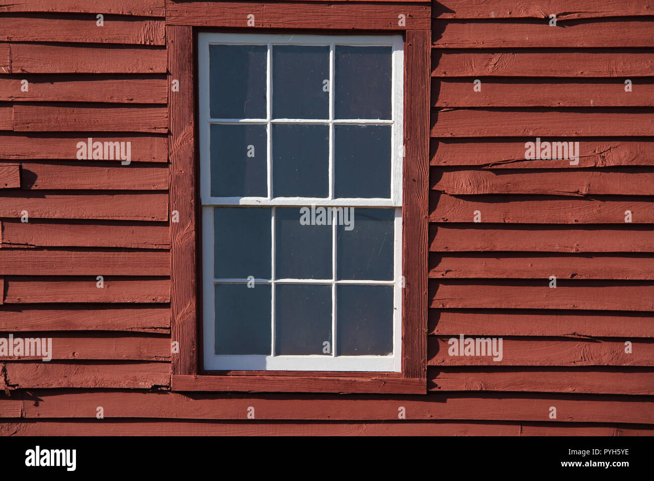 Wooden facade window farm hi-res stock photography and images - Alamy