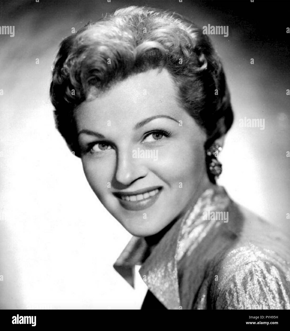 JO STAFFORD (1917-2008) Promotional photo of American singer and film ...