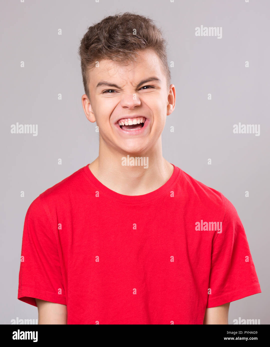 Portrait of teen boy Stock Photo - Alamy