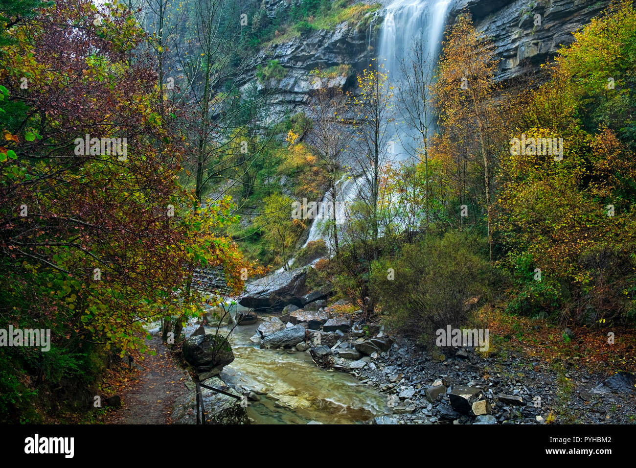 National Park of Ordesa and Monte Perdido. Spanish Pyrenees Stock Photo ...