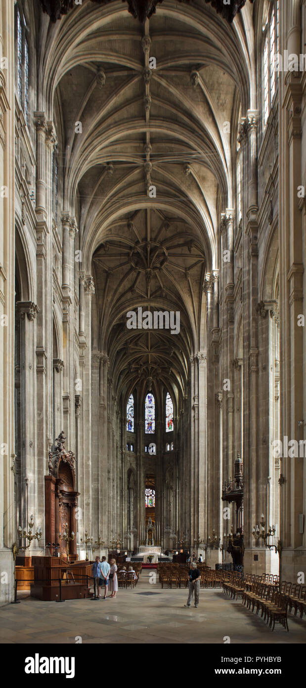 Interior of eglise saint eustache church hi-res stock photography and ...