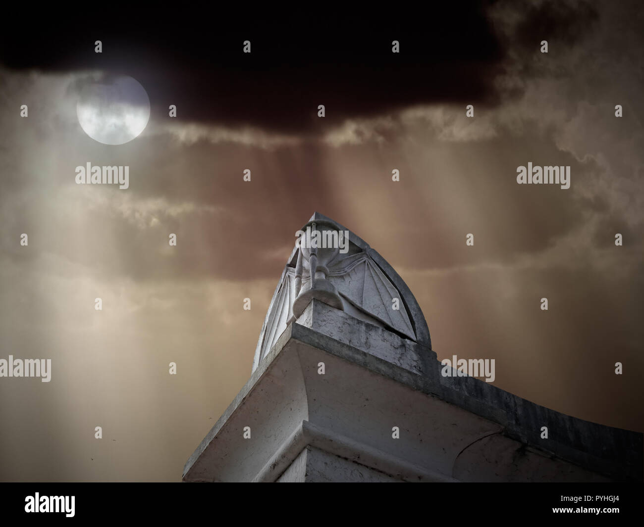 Time of death hi-res stock photography and images - Alamy