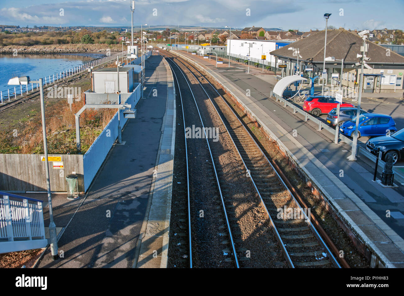 Montrose station hi-res stock photography and images - Alamy