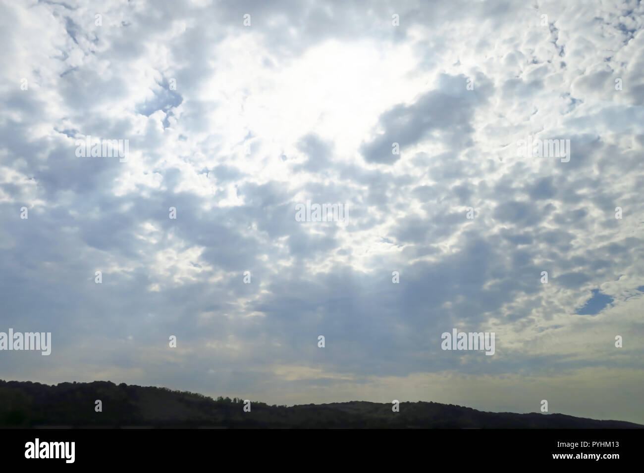 Sunbeam ray light through cloud hi-res stock photography and images - Alamy