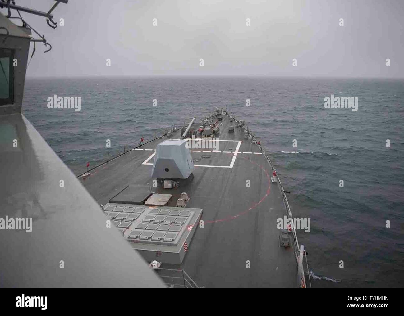 Guided missile destroyer uss forrest sherman hi-res stock photography ...