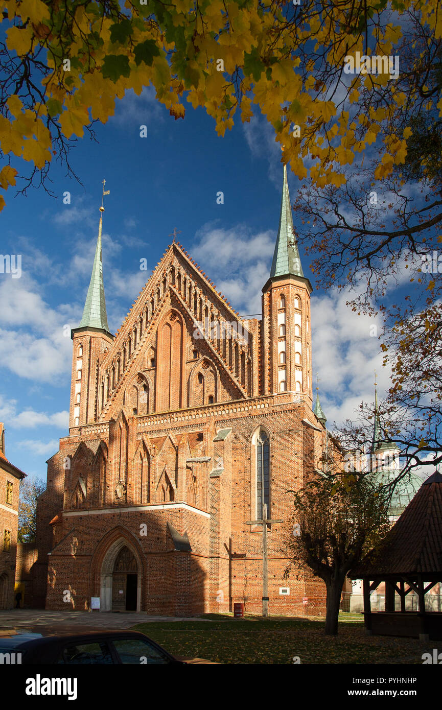 Gothic Archcathedral Basilica of the Assumption of the Blessed Virgin ...