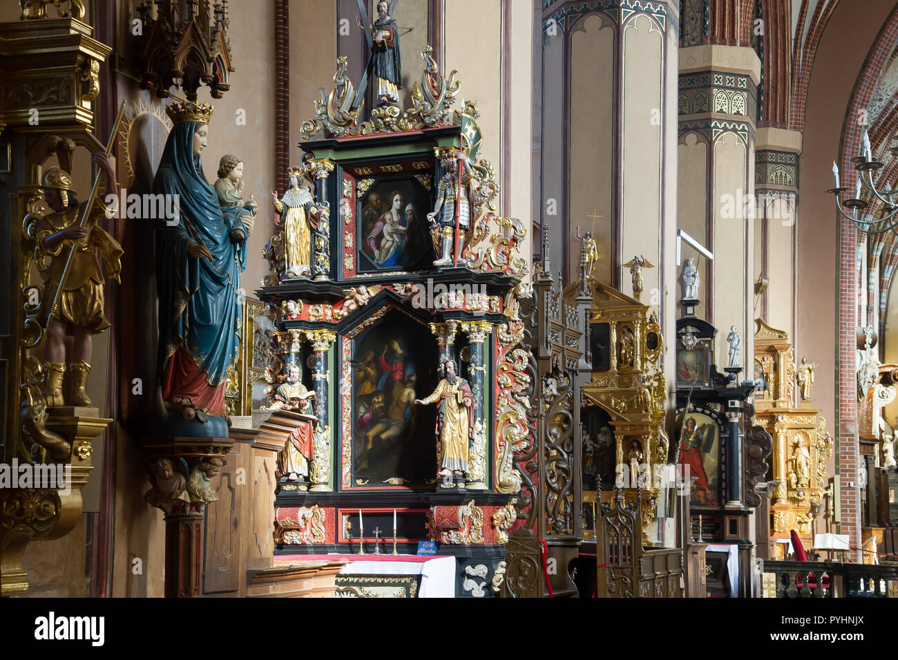 Gothic Archcathedral Basilica of the Assumption of the Blessed Virgin ...