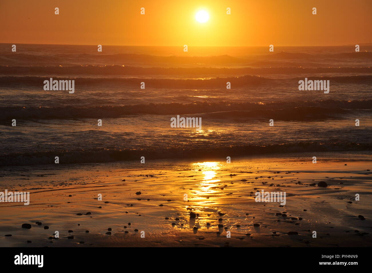Clouds formations, Sunsets Stock Photo - Alamy
