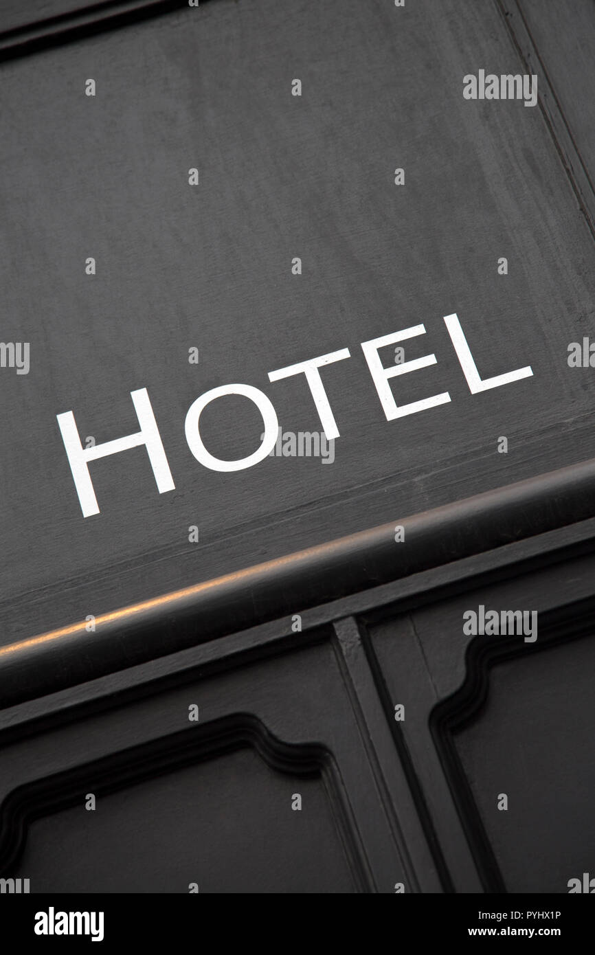 Hotel sign on diagonal slant hi-res stock photography and images - Alamy