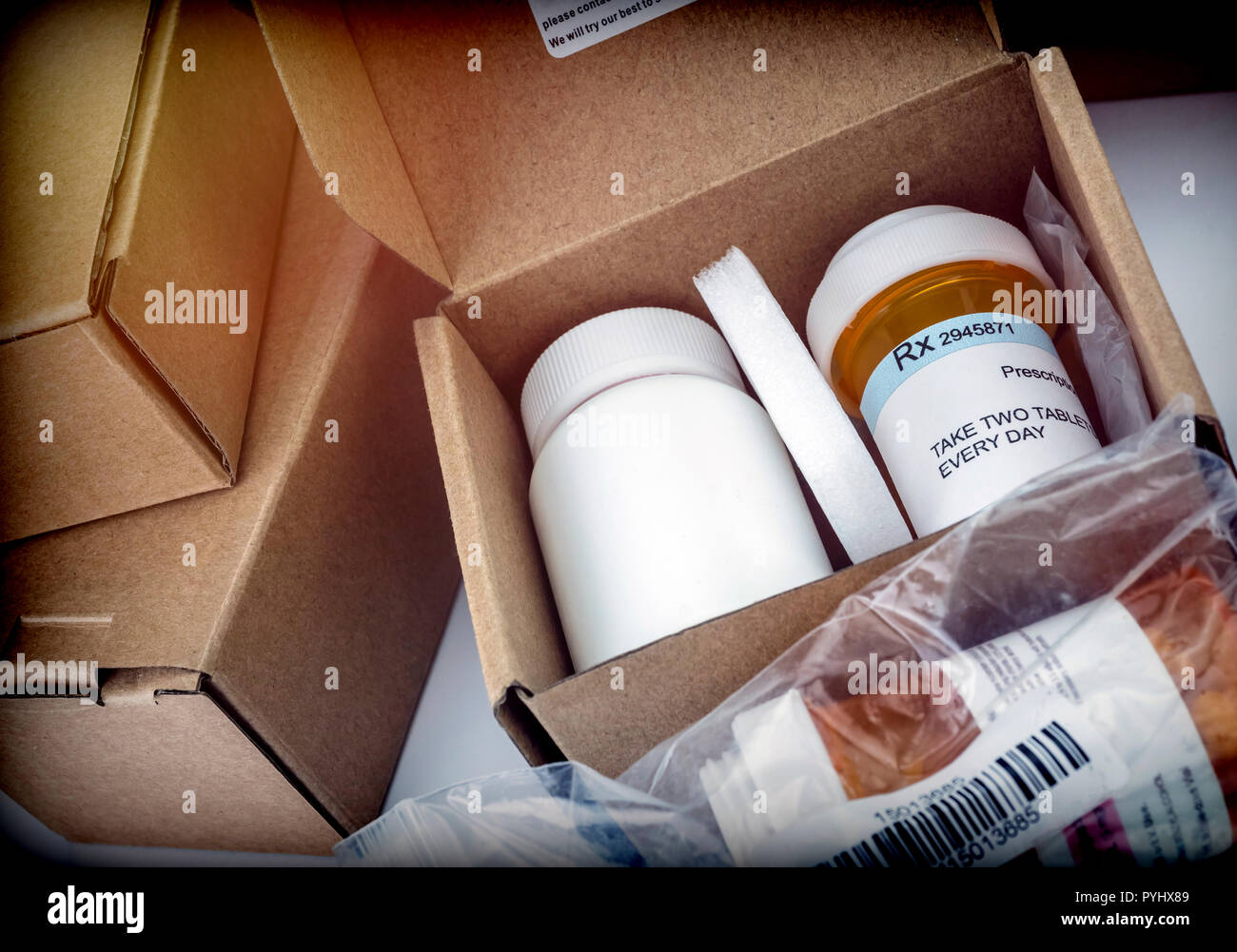 Shipping container home interior hi-res stock photography and images ...