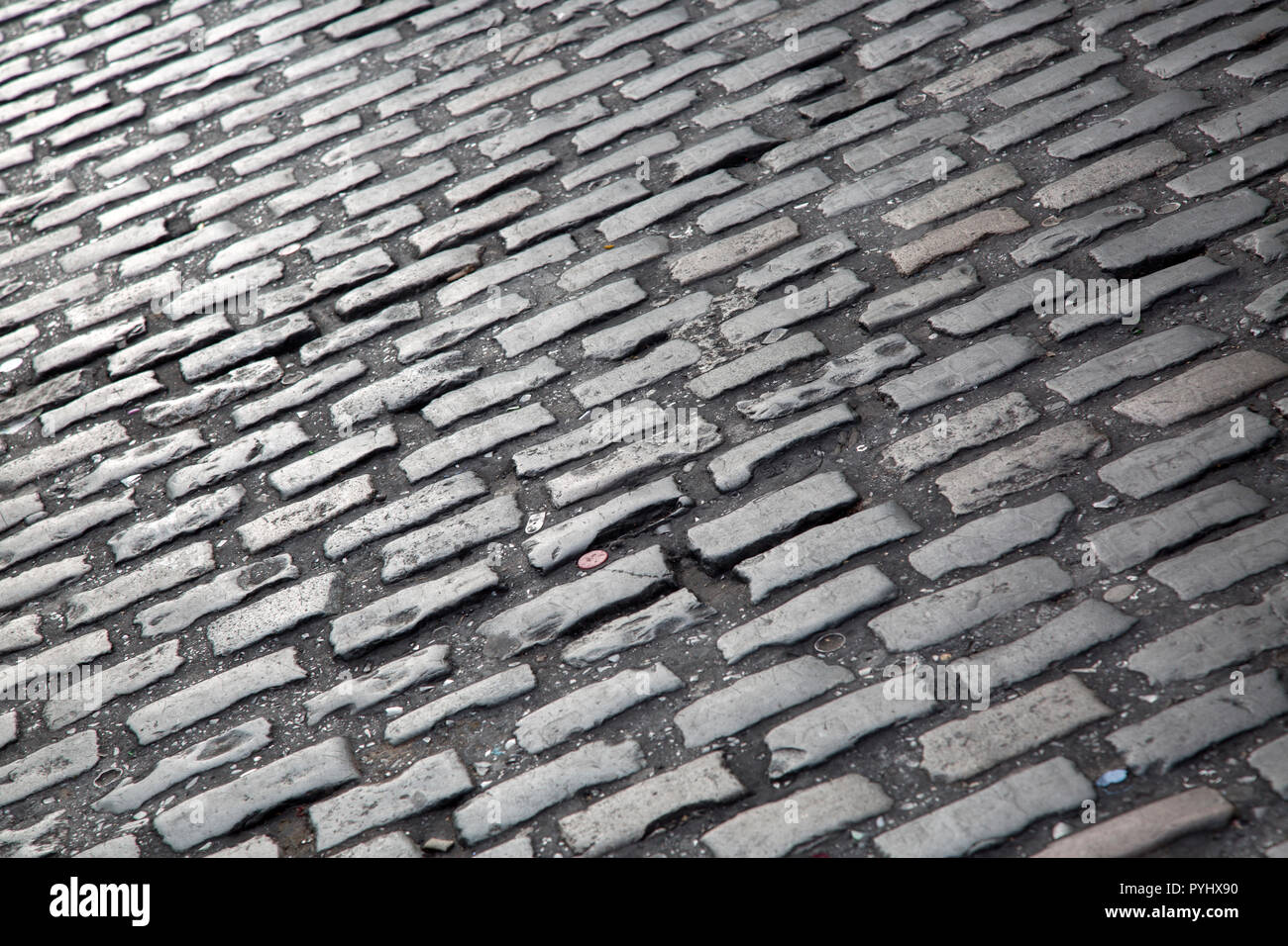 Cobblestone Street; Temple Bar; Dublin; Ireland Stock Photo - Alamy
