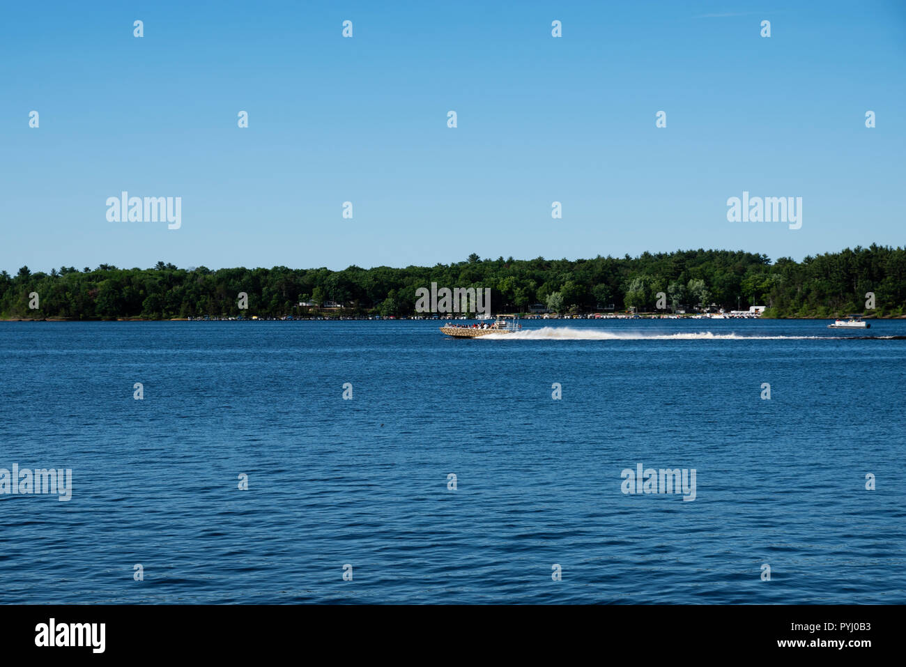 Jet boat tour hi-res stock photography and images - Alamy