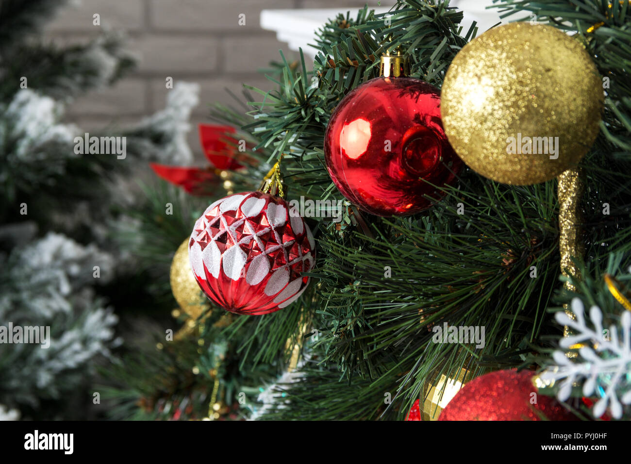 Decorations on the Christmas tree Stock Photo - Alamy