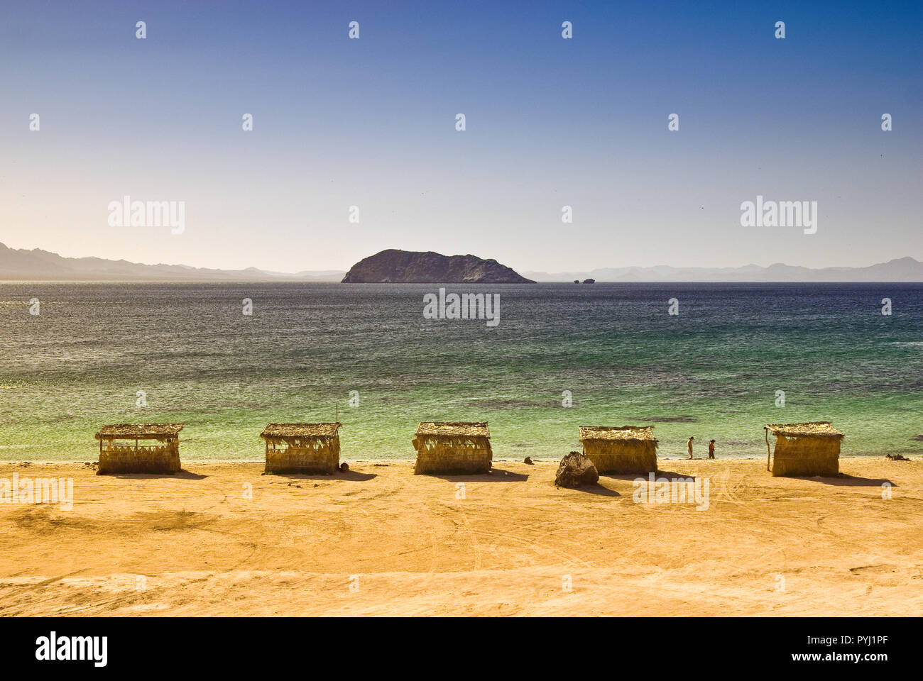 Palapas at Playa Santispac at Bahia Concepcion, Baja California Sur ...