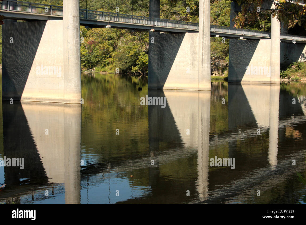 Large cement bridge hi-res stock photography and images - Alamy